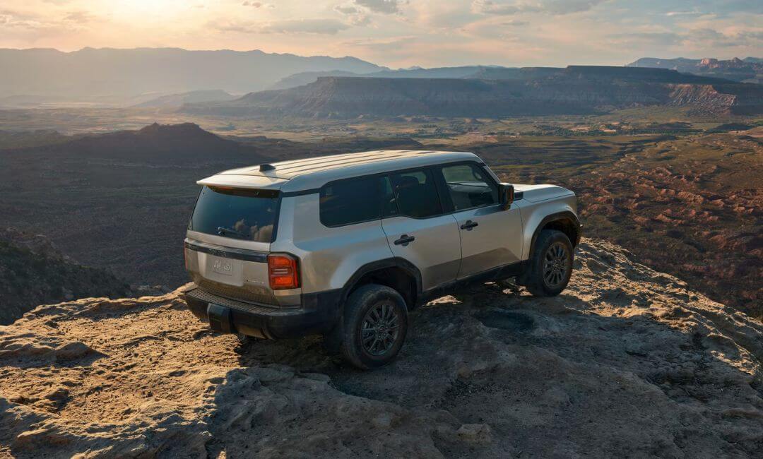 2025 Toyota 4Runner vs 2025 Land Cruiser: Specs, Features, and More