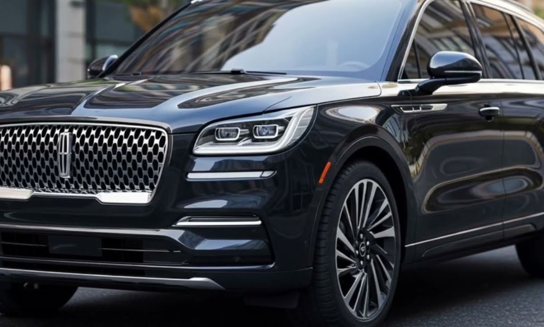 2026 Lincoln Dominus Is Real: AWD and a 5.2L Predator V8? Yes, Please
